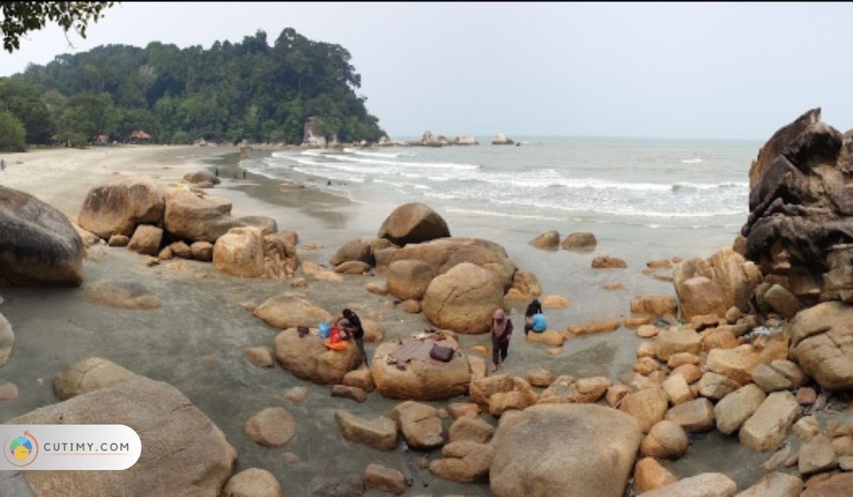 √ 5 Tempat Menarik di Teluk Cempedak yang Wajib Singgah 2025